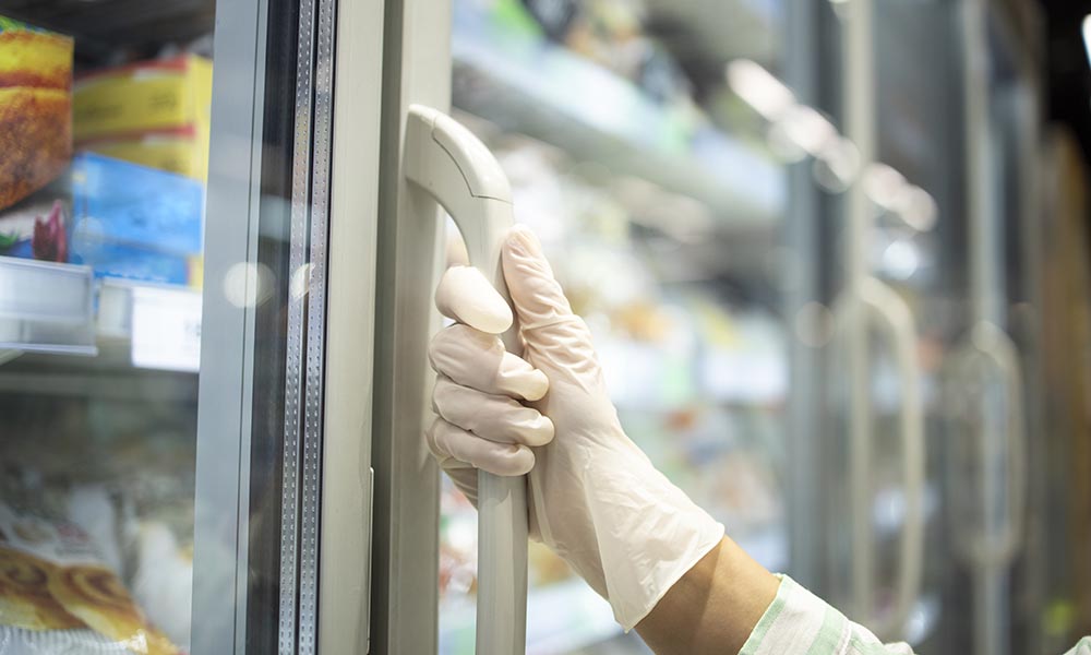 How Frozen Goods Are Stored Before Dispatch